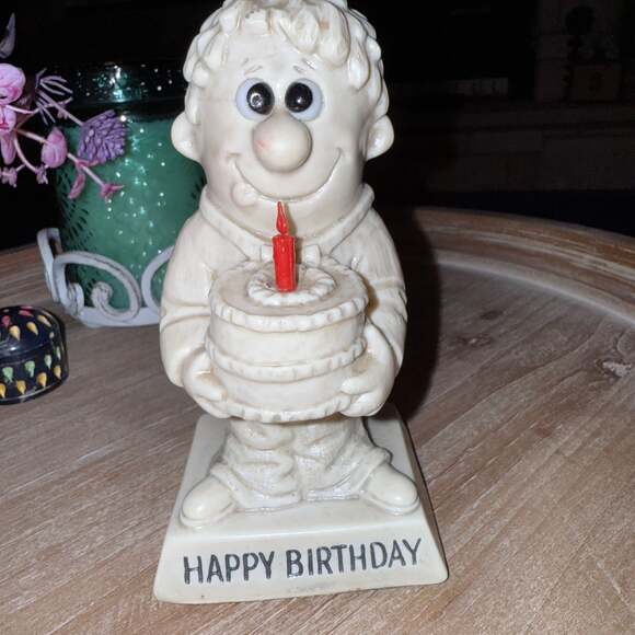 Russ Berrie | Art | Happy Birthday Sillisculpt Figurine Russ Berrie ...